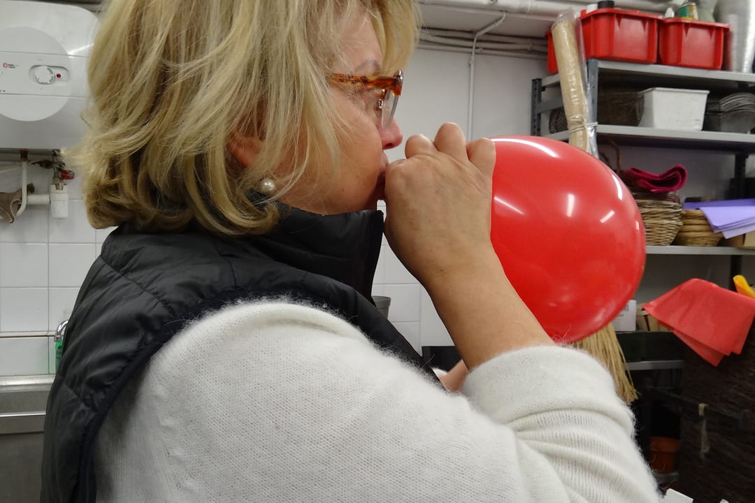 Etape 1 : gonfler le ballon