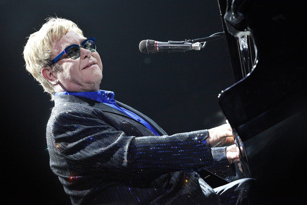 Elton John, ses adieux émouvants : "vous êtes dans ma tête, mon cœur et ...