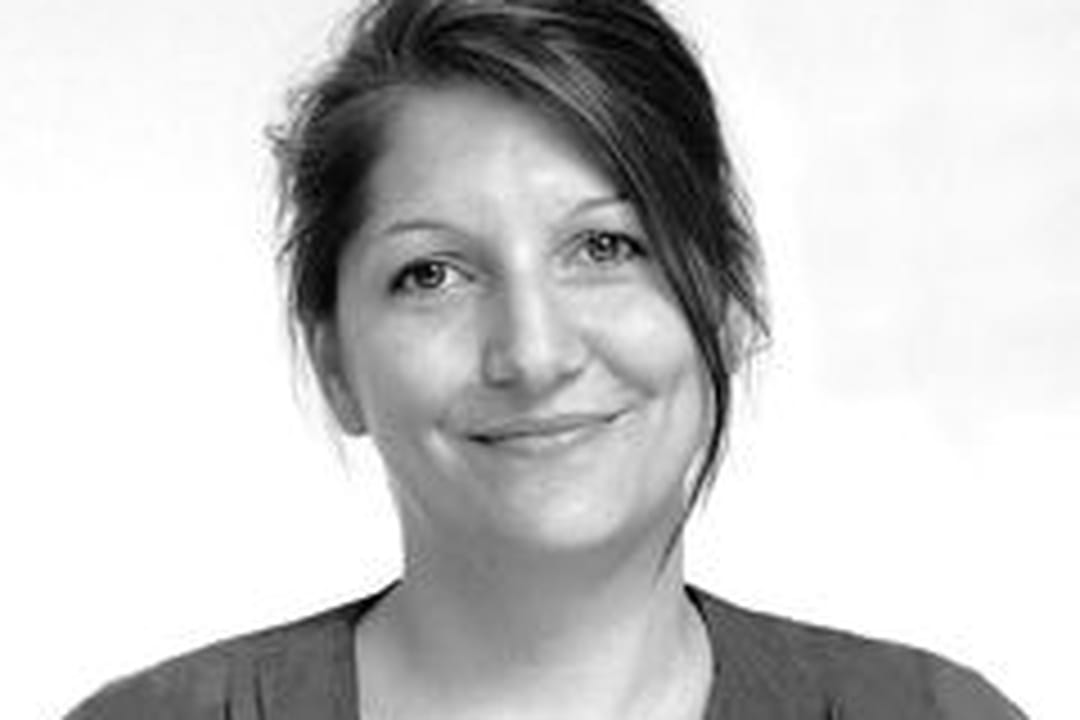 Caroline Gomez, créatrice et globe-trotteuse