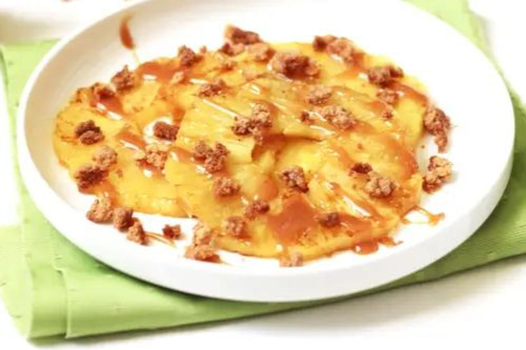 Ananas rôti au caramel