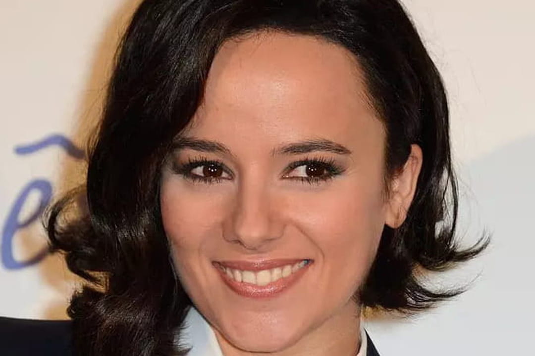 Alizée, réticente à l'idée de sortir un nouvel album : "c'est très ...