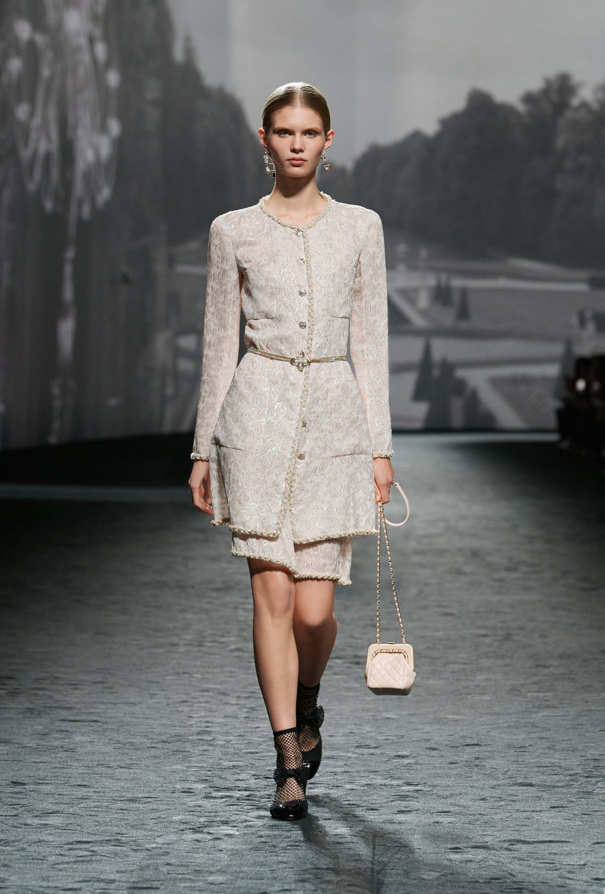 Look 53 du défilé Chanel