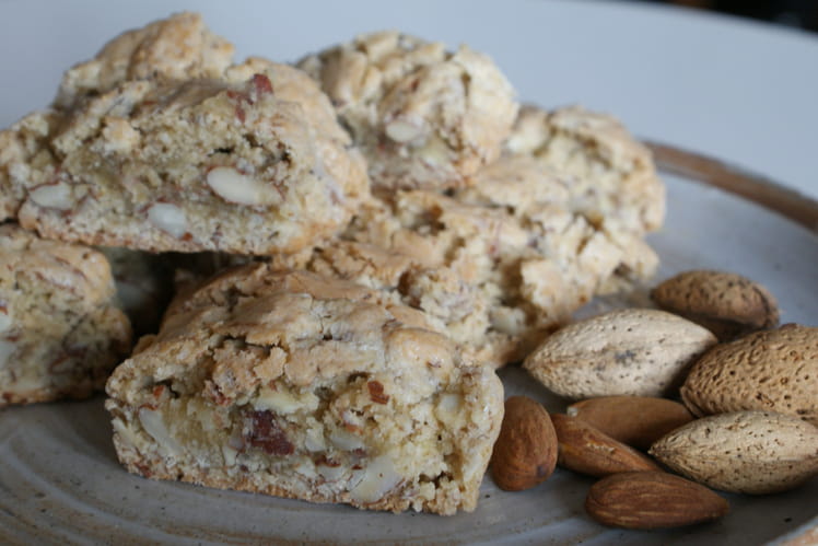Recette Croquants aux amandes pour 4 personnes