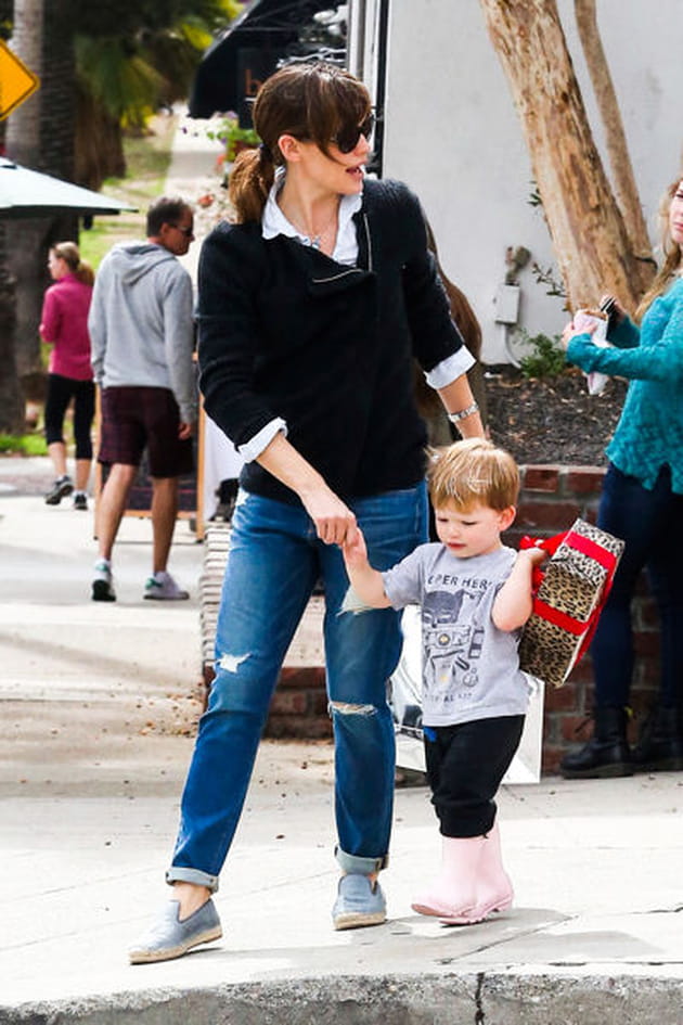 Jennifer Garner et le jean boyfriend élimé