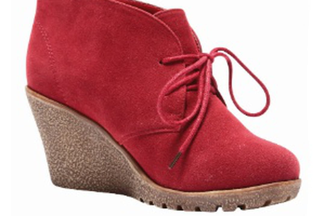 Chaussures compensées rouges de Tati