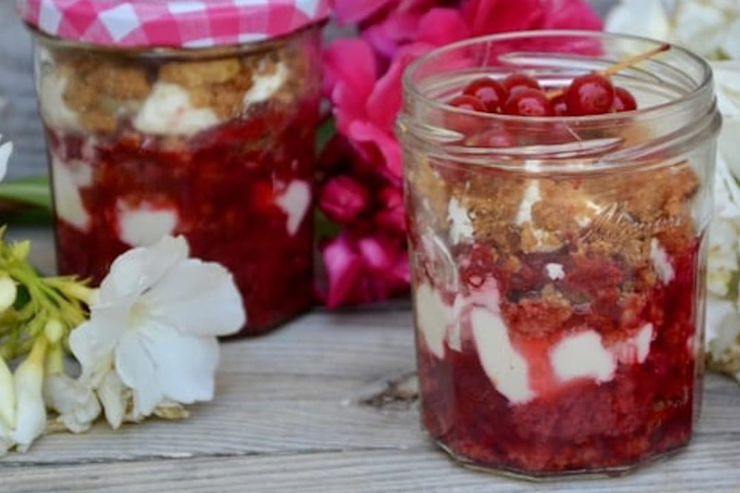Crumble de fruits rouges au balsamique et crème de mascarpone