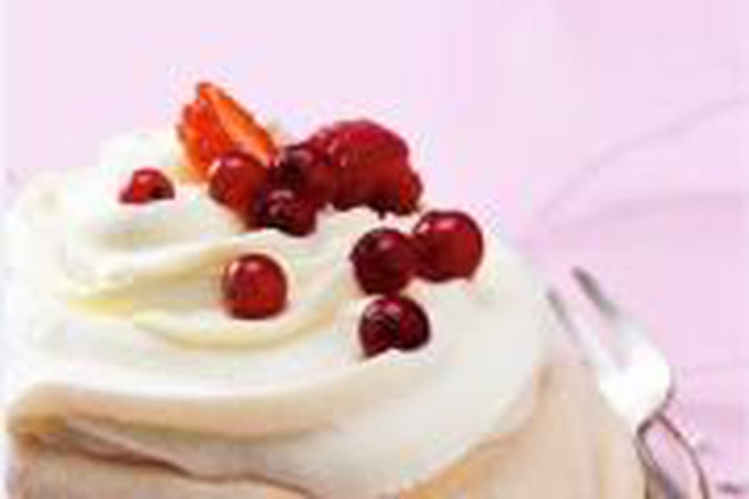 Pavlovas aux fruits rouges et chantilly