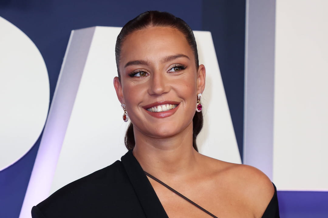 20h30, le dimanche : Adèle Exarchopoulos chante le rap de Lol : qui rit ...