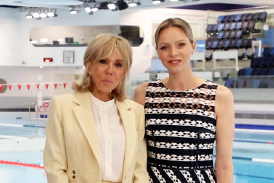 Charlène de Monaco rivalise d'élégance au côté de Brigitte Macron