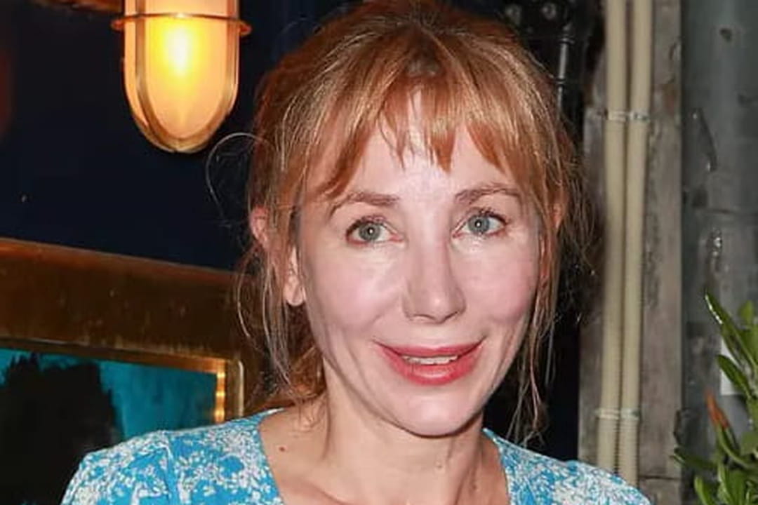 Julie Depardieu, amère : "tu penses toujours que ta vie va changer"