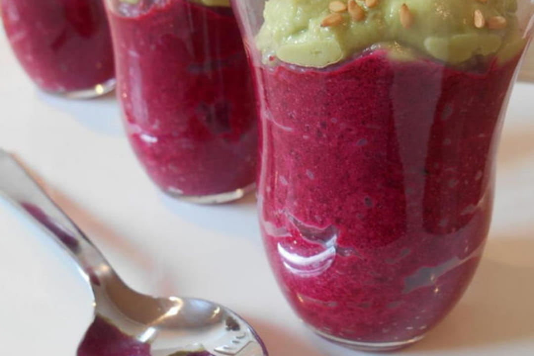 Verrines de betterave rouge & avocat