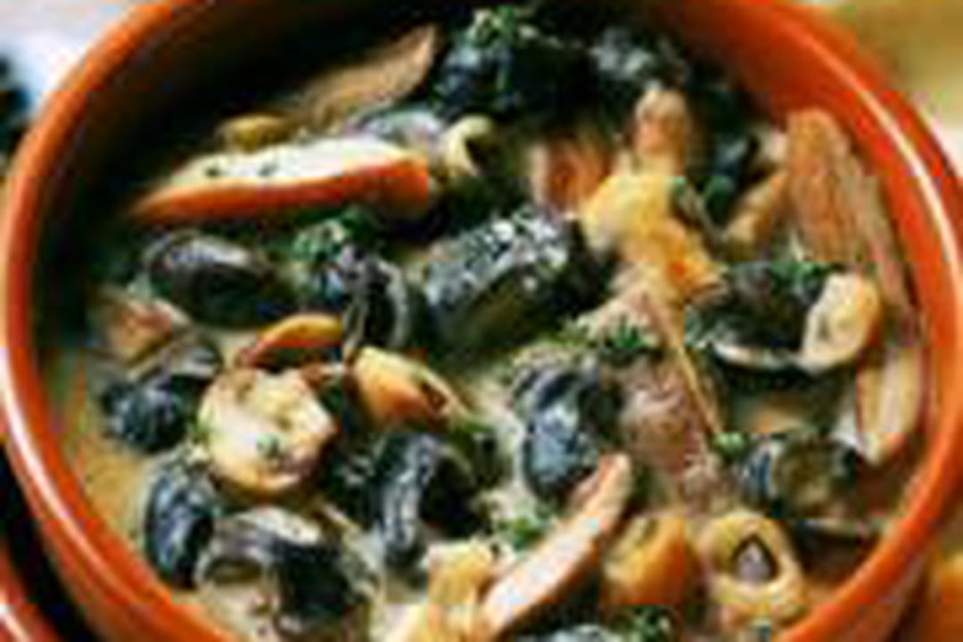 Cassolette d'escargots au Chablis®
