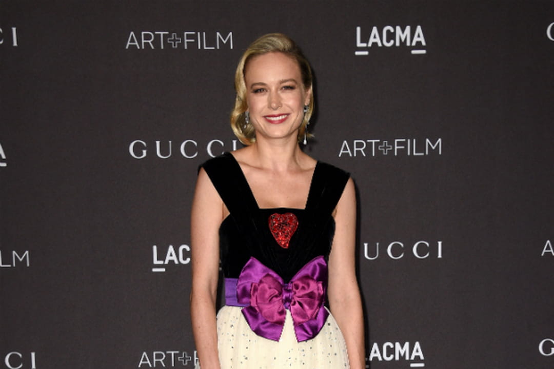 FLOP : Brie Larson en robe à noeud