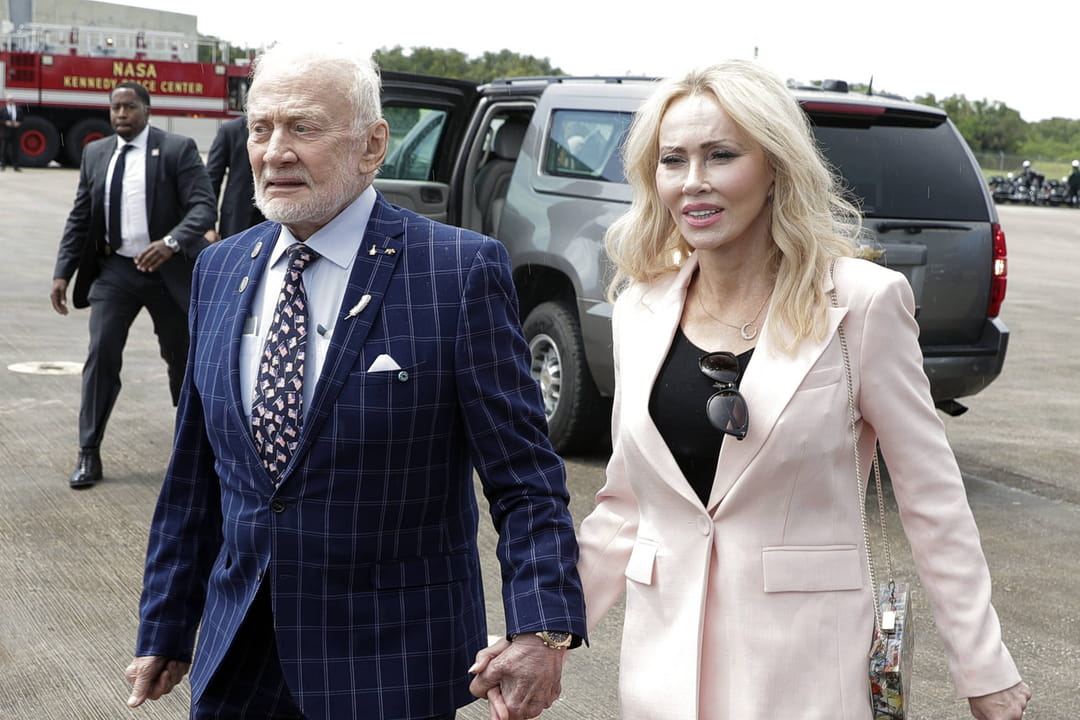 Buzz Aldrin et Anca Faur ont 30 ans d'écart