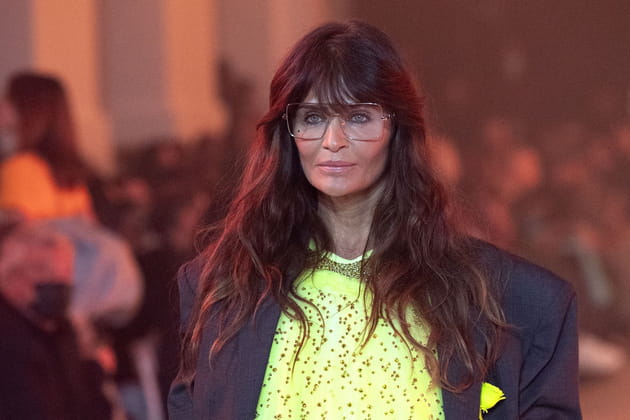 La frange vaporeuse de Helena Christensen