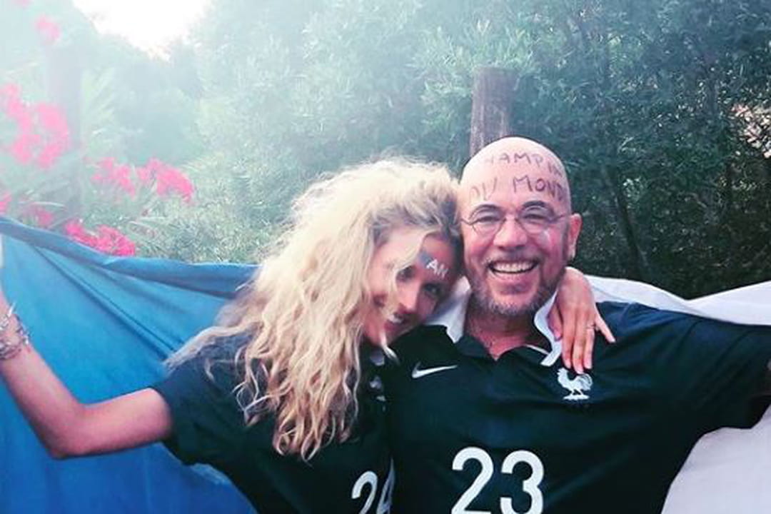 Pascal Obispo et son épouse Julie Hantson mouillent le maillot