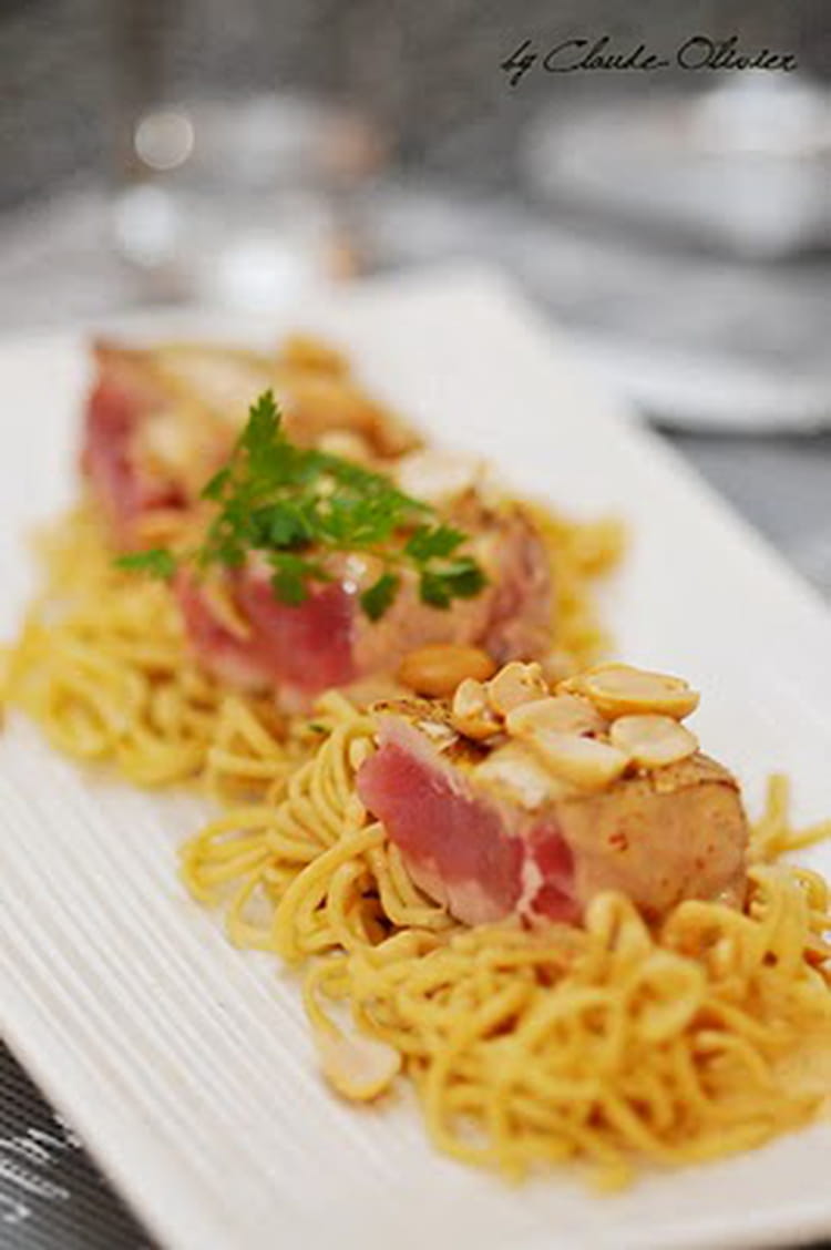 Recette de Filet de thon rouge mi-cuit sauce au curry masaman