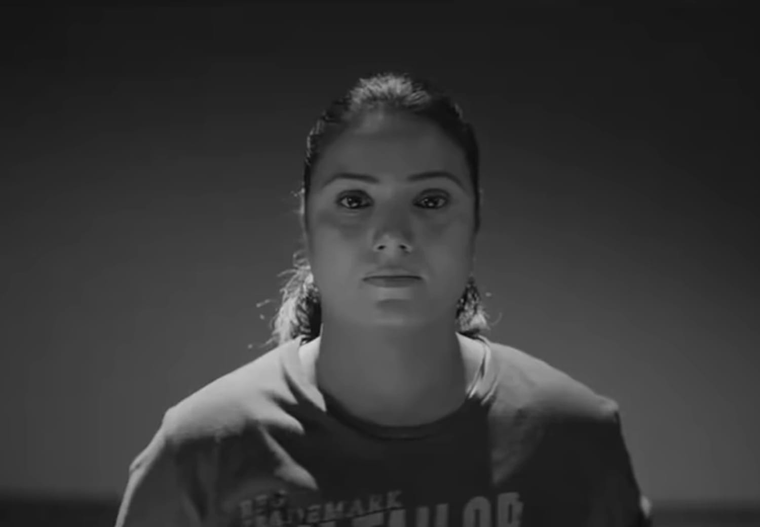 "Bats-moi", une nouvelle campagne contre les violences faites aux ...